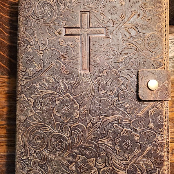 Personalized KJV Holy Bible Cover , Custom Leather Holy Bible Book Case ...