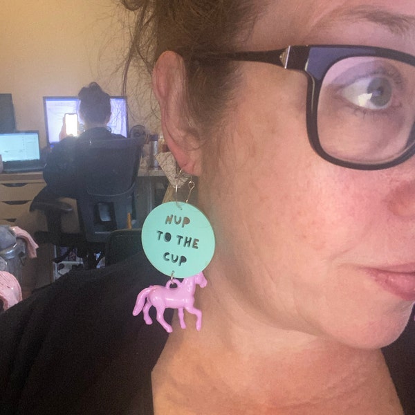 Monnie Drops Emma Laser Cut Drops Earrings Emerald Green Glitter ...