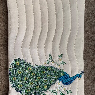 TRAILING PEACOCK Single Machine Embroidery Design for 5x7 Hoop in 8 ...