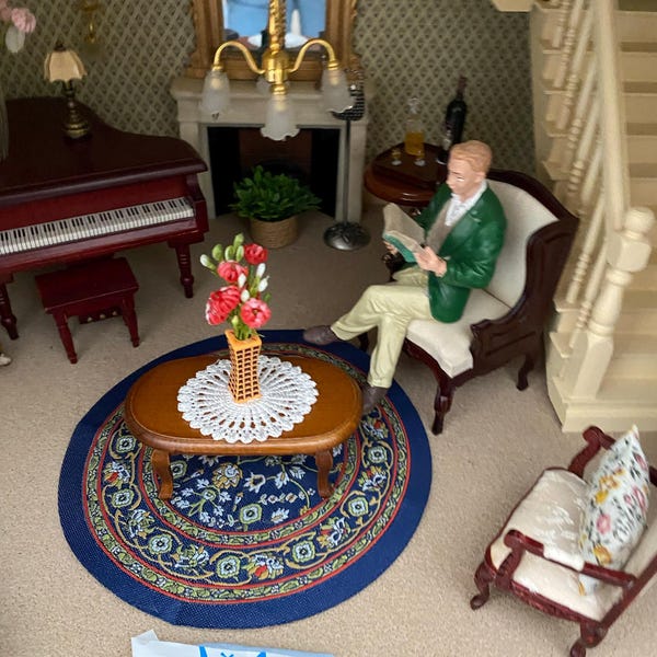Dollhouse Miniature - 1-144 Dollhouse Resin - Montgomery Dolls House ...
