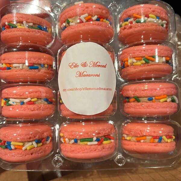 12 Birthday Cake French Macarons - Etsy
