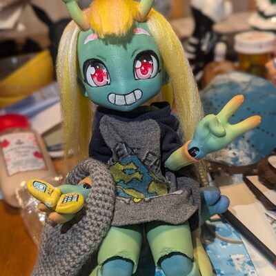 DIGITAL .STL Alien Kabbit Pre-supported Files for SLA Printing 26-28cm ...