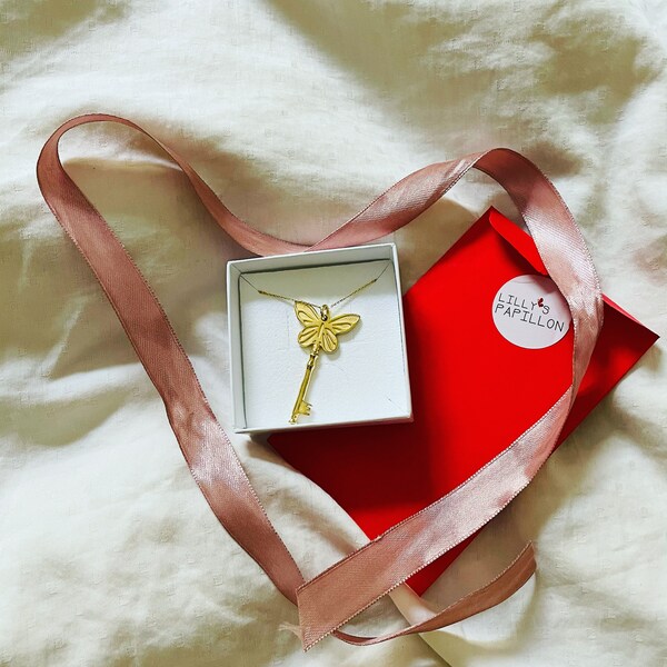 Gold Garlic Chain Necklace, Lucky Charm, Evil Eye Protection Necklace ...