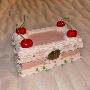 4 Layer Fake Cake Jewelry Box - Etsy