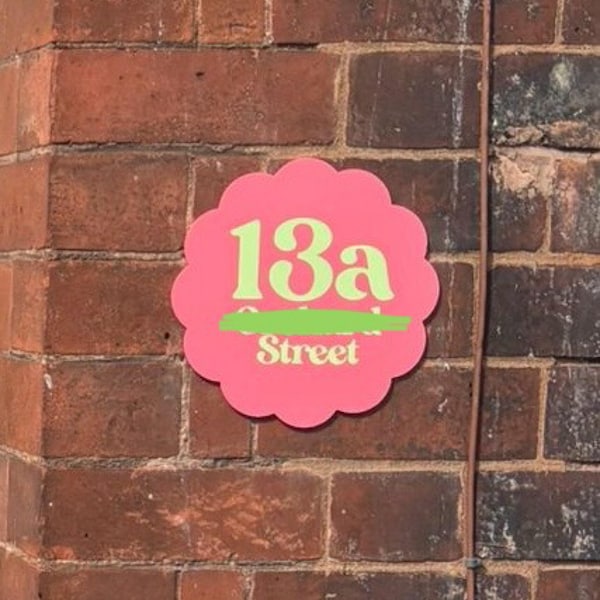 Raspberry Scallop House Number Sign - Customise Number Colour - Etsy