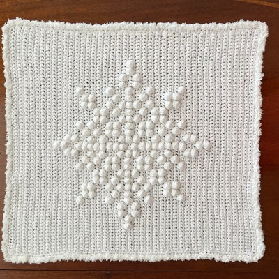 Christmas Crochet Pillow Pattern Snowflake Crochet Pillow DIY Farmhouse ...