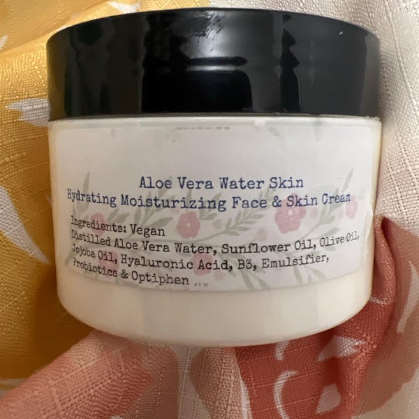 Aloe Vera Skin Hydrating Moisturizing Face & Skin Cream / Signature ...