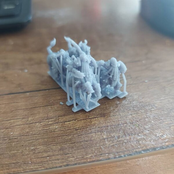 Alternative Helmeted Heads - 28mm - Wargaming - Resin Models - Fine ...