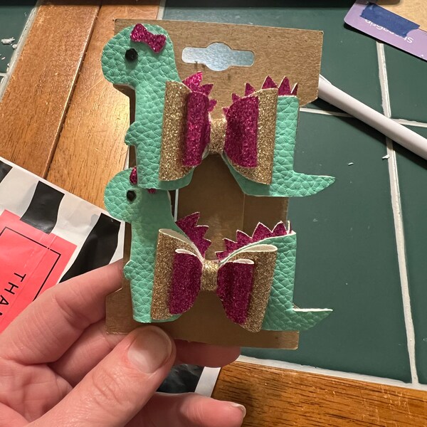 Bronto Dinosaur Bow SVG, Dino Bow SVG, Dino Party Fun Bow, Svg Files ...