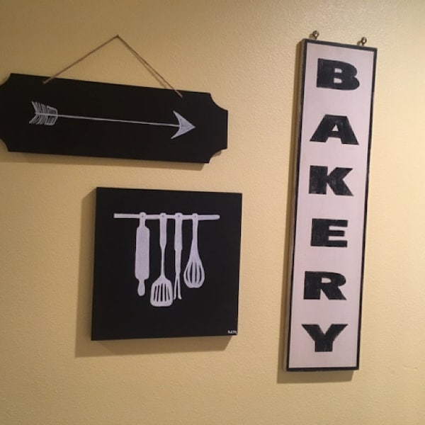 BAKERY Sign/retro Sign/vintage Style Sign/hand Painted/ Black and White ...