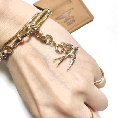 Solid 9ct Gold Opera House Charm Pendant - Etsy