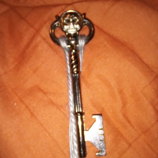 Locke & Key Ghost Key - Etsy