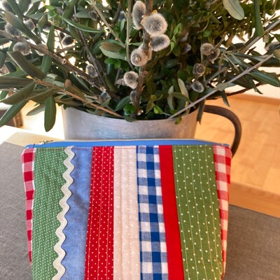 Bilby Pouch Sewing Pattern, Boxy Zipper Pouch Pdf Pattern, Bonus Mini ...