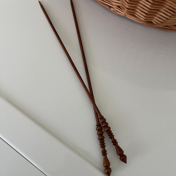 Clones Lace: the Story and Patterns of an Irish Crochet (3rd Edition ...