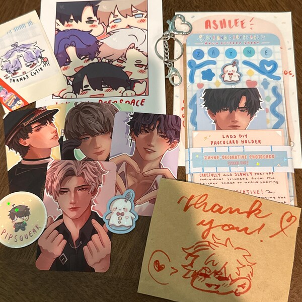 Alien Stage Isometric Room Epoxy Keychain Ivantill Hyunaluka Mizisua - Etsy