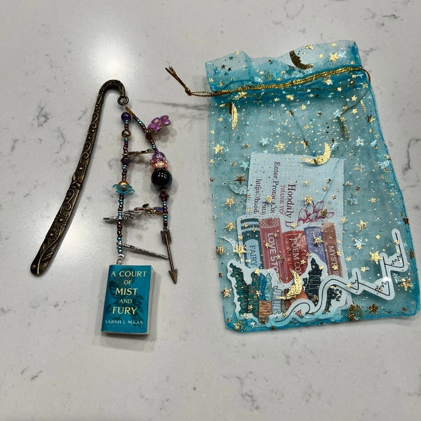 Custom 5 Bookmark - Etsy