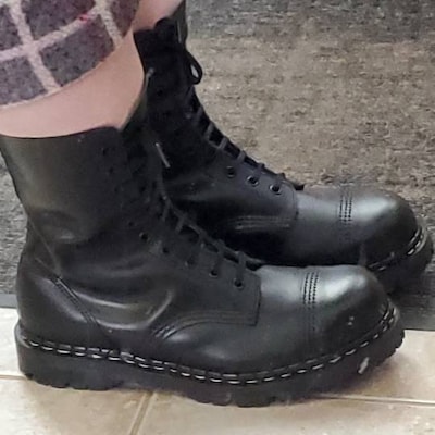 GRIPFAST Vintage 90's, 10 Hole Steel Toe, Men's Black Boots, Commando ...