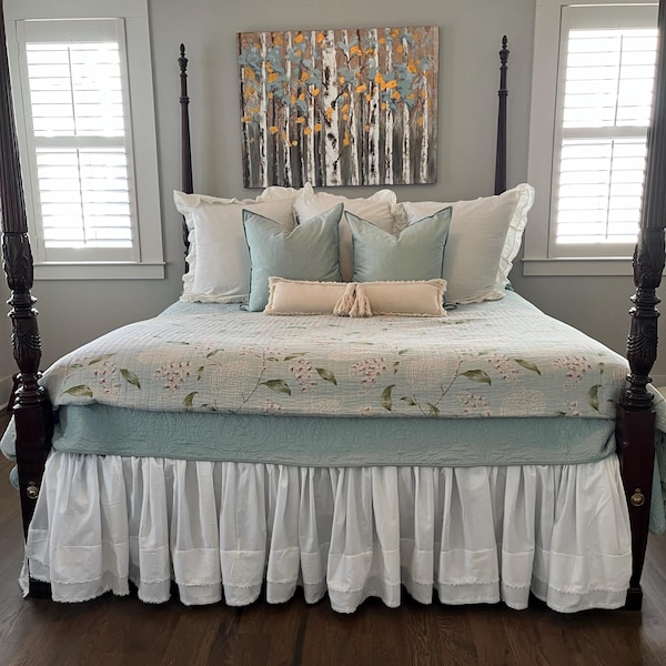 Ticking Stripe Pattern Scalloped Embroidery Bed Skirt - 8" to 39" Drop ...