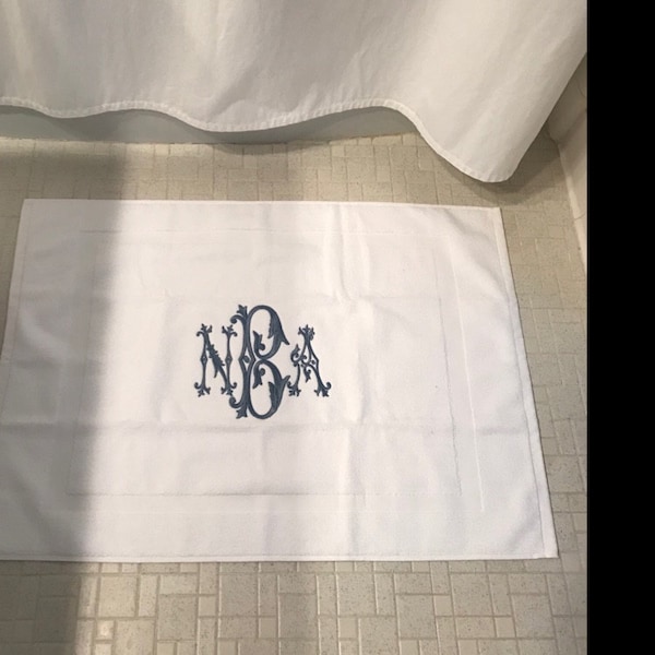Monogrammed Bath Mat - Etsy