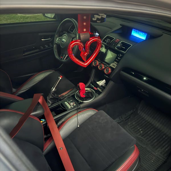 Broken Heart Tsurikawa | JDM Pull Handle Tow Hook Decoration for Drift ...