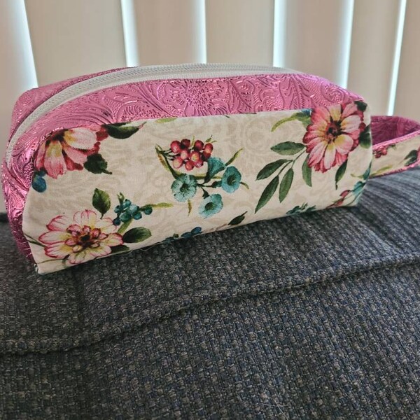 Rozanna Pouch - Etsy