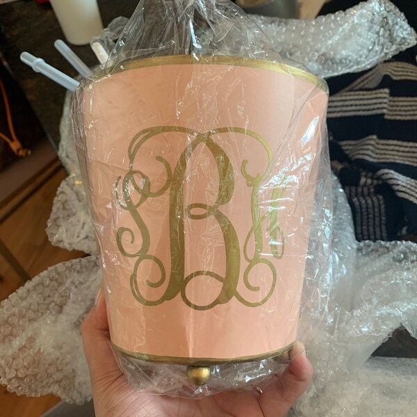 Single Initial Monogram Sticker - Etsy