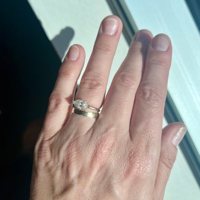 7mm Solid Gold Men's Wedding Band BEVELED ICE MATTE 10k 14k 18k Gold ...