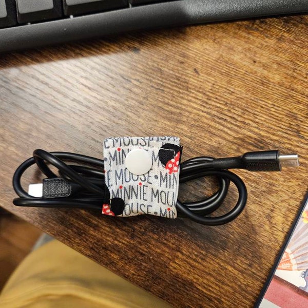 Cable Keeper Set of 5 - Etsy