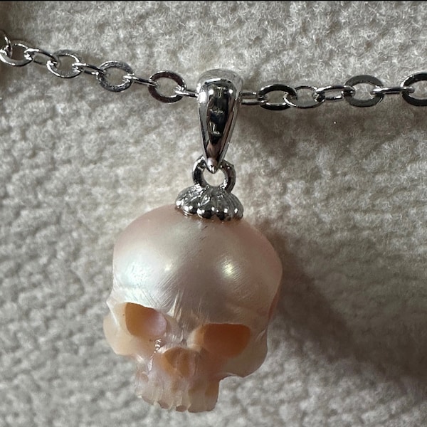 Simple Skull Pearl Pendant Skull Carved Pearl Necklace Simple Giant ...