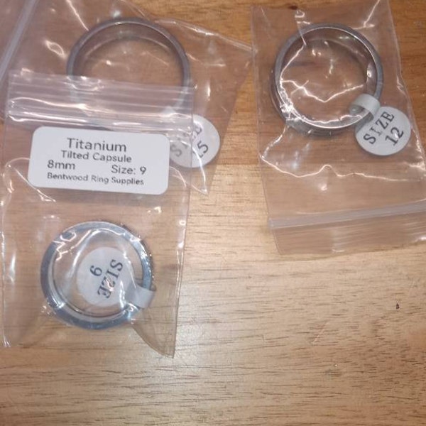 Titanium - Tilted Capsule Ring Blank - 8mm - Etsy