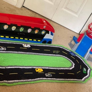 Racetrack Play Mat Rug, Crochet - Etsy