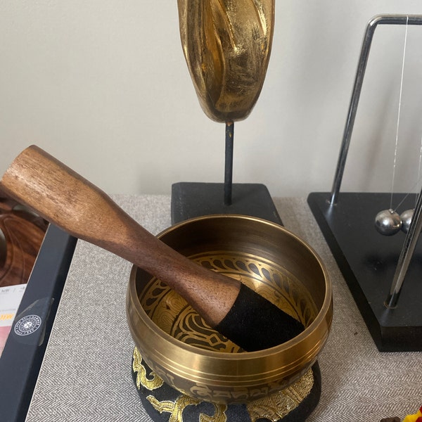 Tibetan Singing Bowl Set – Authentic Hand-tuned Sound Bowl – Perfect for Meditation Yoga ...