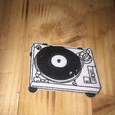 Record Player Iron-on Patch, Vinyl Player Badge, Vintage Decorative Patch, DIY Embroidery ...
