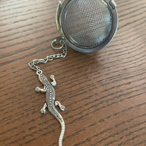 Moon Phase Moth Tea Infuser Horror Fan Loose Leaf Tea Mesh Tea Ball ...