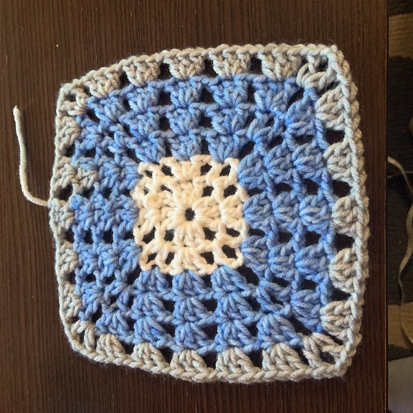 Stacked Shells 8" Granny Square Crochet PATTERN PDF - January - Granny ...