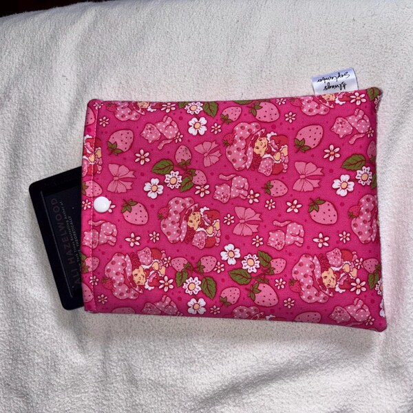 Female Reader Book Journal Covers - A5 Journal Page - Printable Tracker ...