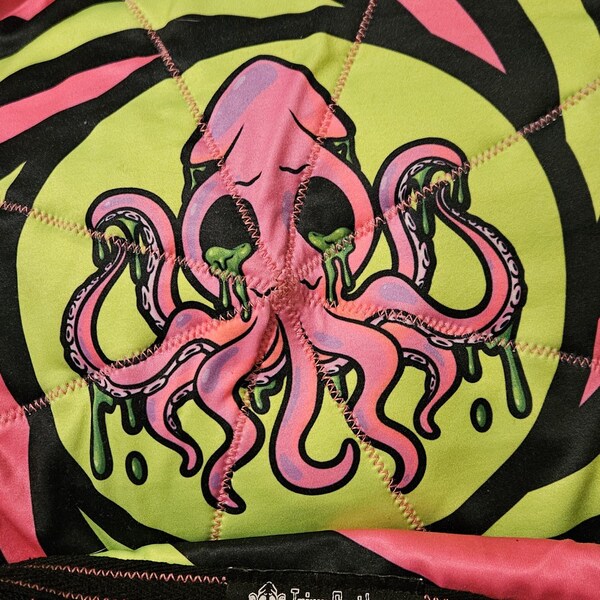 Trippy Squid Flowstar - "v2.0" UV Reactive Sacred Geometry Purple/pink ...