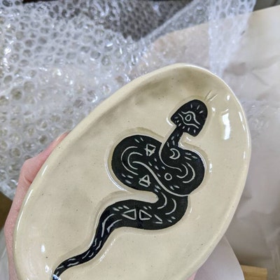Snake Spirit Tray Black Sgraffito/shiny Glaze Off-white Clay Small ...