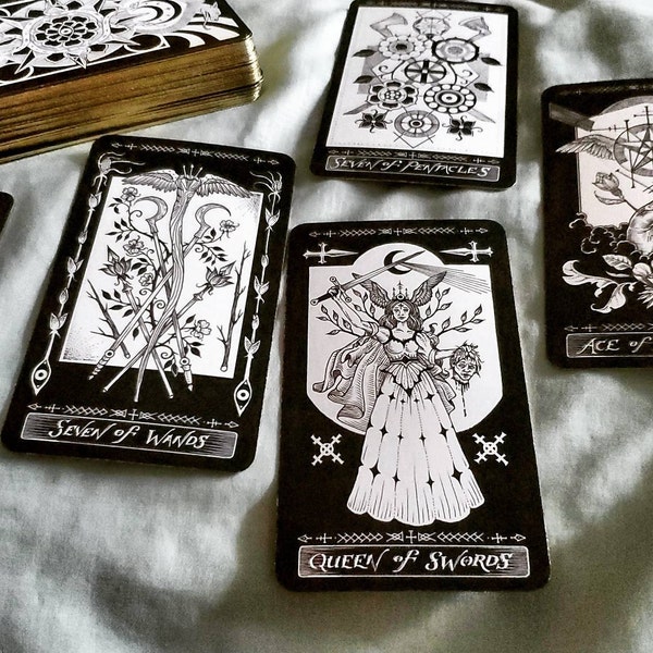 The Line Defined Tarot - Etsy