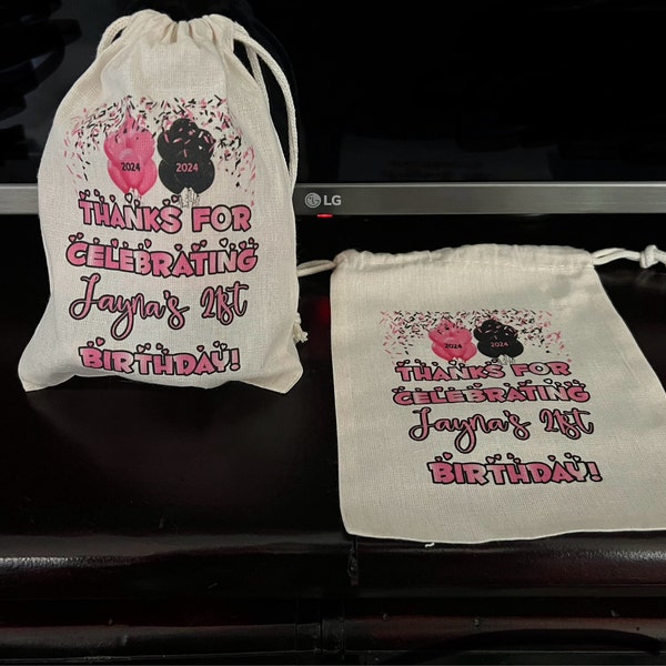 Happy Birthday Gİft Bags, Custom Party Bags for First Birthday ...
