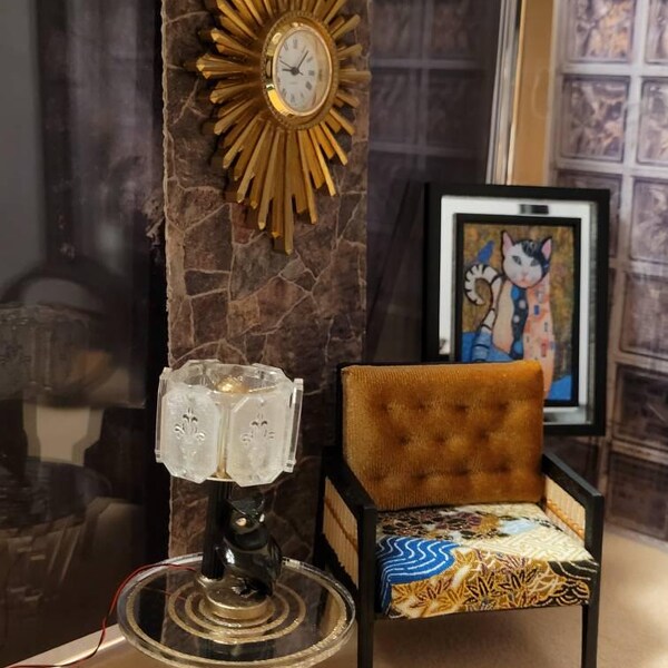 1:12 Dollhouse Roombox Diorama Recreation Room - Decorated and Remote ...