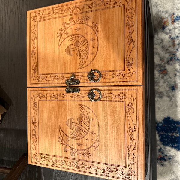 Dungeon Master Screen | Wooden RPG Screen Gift | Dnd Gift | Table Top ...