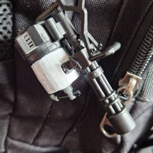 TF2 Scattergun Keychain Team Fortress 2 Resin Handpainted Charm - Etsy