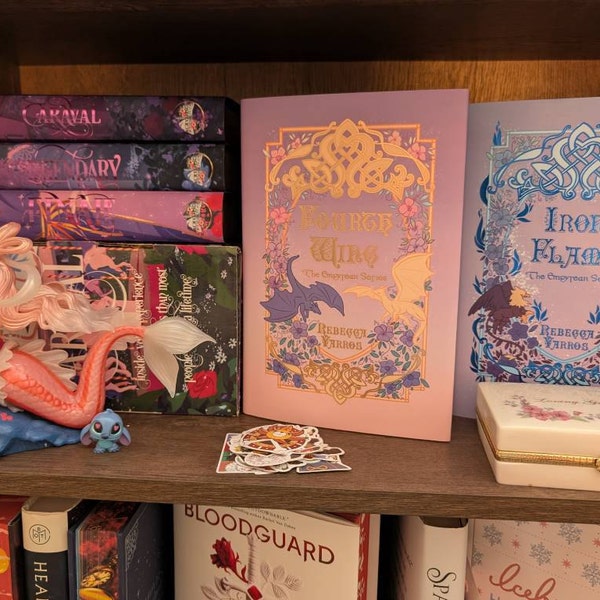 Fourth Wing Gold Foil Dust Jacket - Etsy