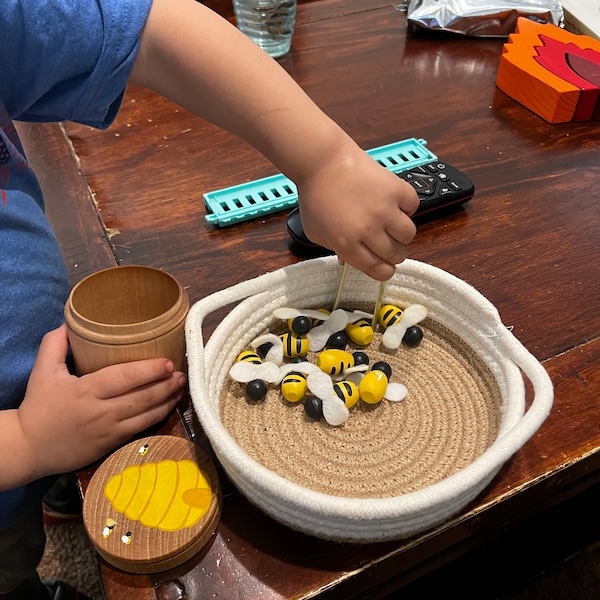 Wooden Counting Number Bumble Bees With Hive / Montessori Waldorf ...