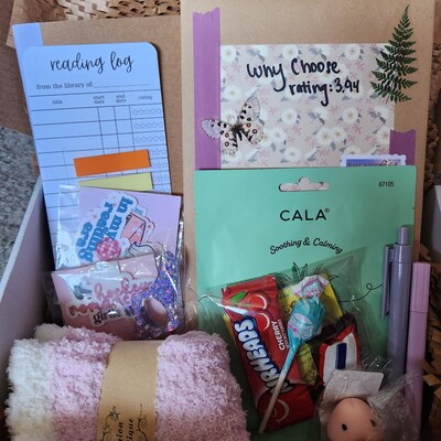 DW Library Card Bookmark Holographic Magnetic Bookmark Book Club ...