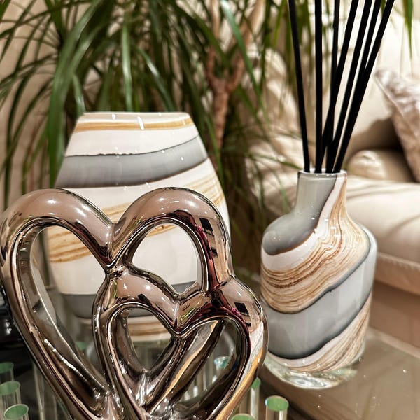 Luxury Reed Diffuser Mouth Blown Glass Open Cylinder Apothecary Design ...