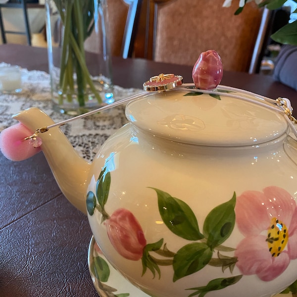 Cardinal, Cardinal Sun Catcher, Cardinal Figurine, Cardinal Ornament ...