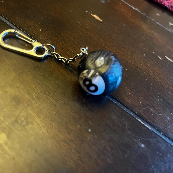 Pool Ball 8 Ball Keychain, Lucky Bag Charm, Y2k Magic Keyring, Solids ...
