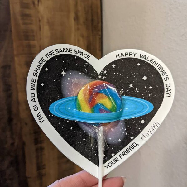 Saturn Sucker Valentines Share the Same Space Science Lollipop Heart ...